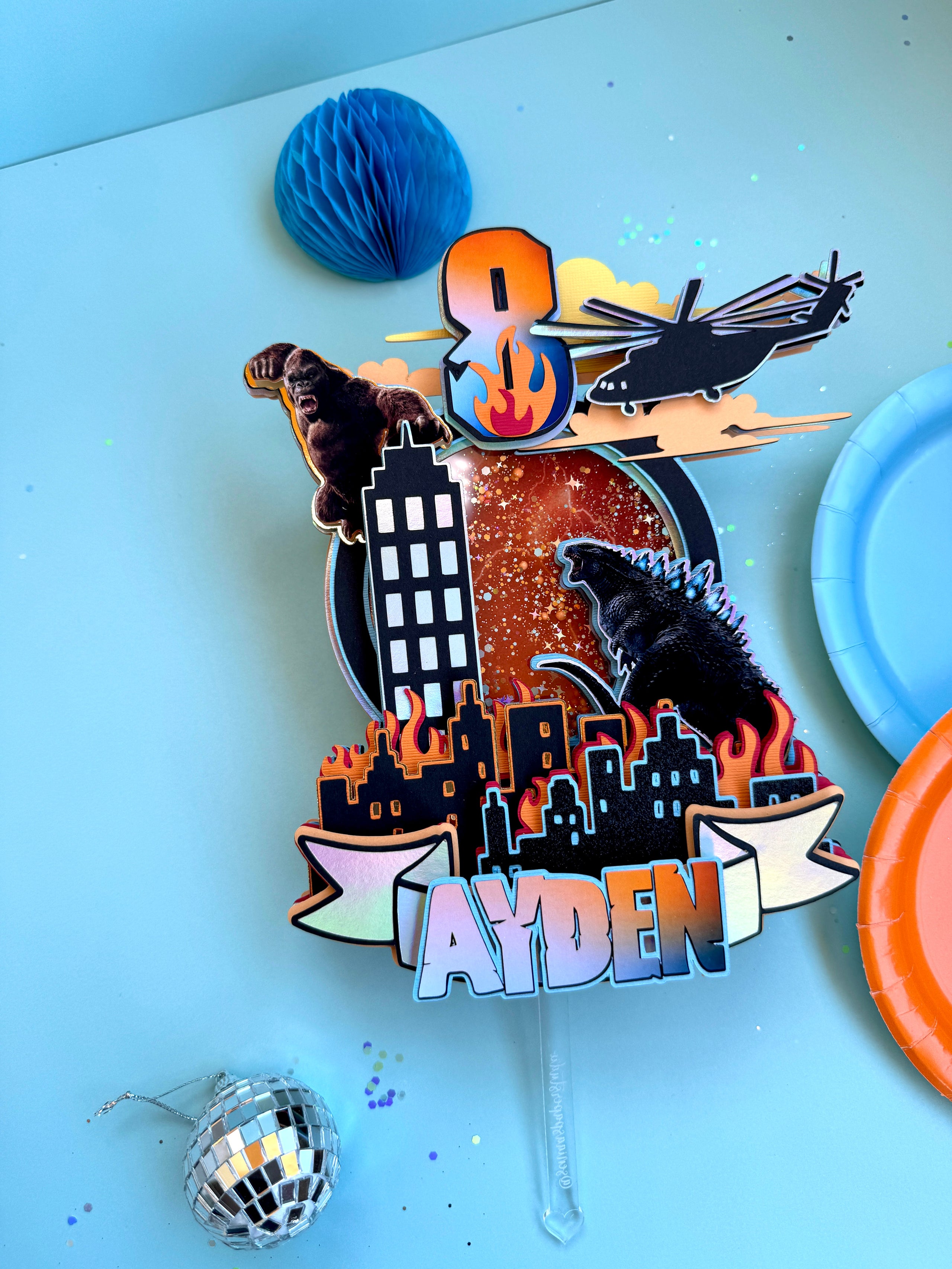 Godzilla Cake Topper | SeniaasPaperStudio